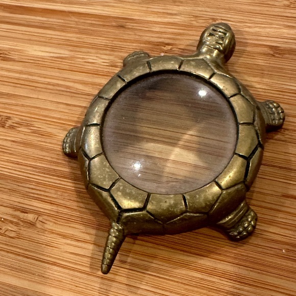 Vintage | Accents | Vintage Brass Turtle Magnifying Glass Desktop ...